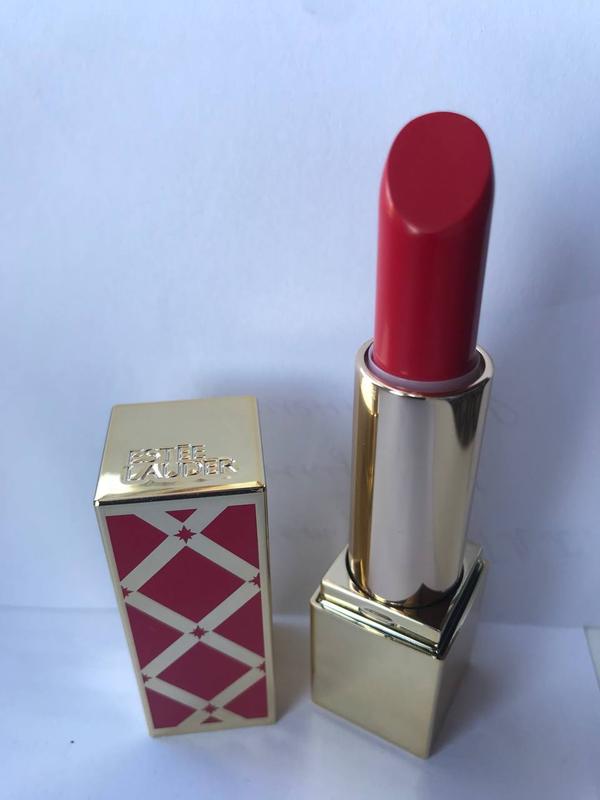Помада estee lauder 539 excite — цена 300 грн в каталоге Помада для губ ...