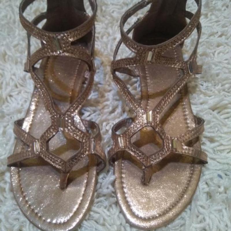 Нові сандалі — цена 399 грн в каталоге Сандалии Купить женские вещи по доступной цене на Шафе