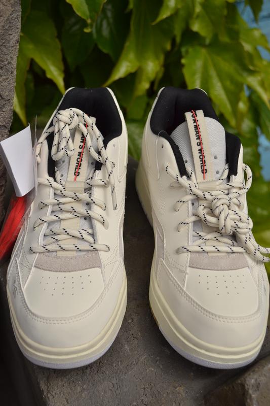 Кросівки — ціна 2100 грн у каталозі Кросівки Купити жіночі речі за доступною ціною на Шафі