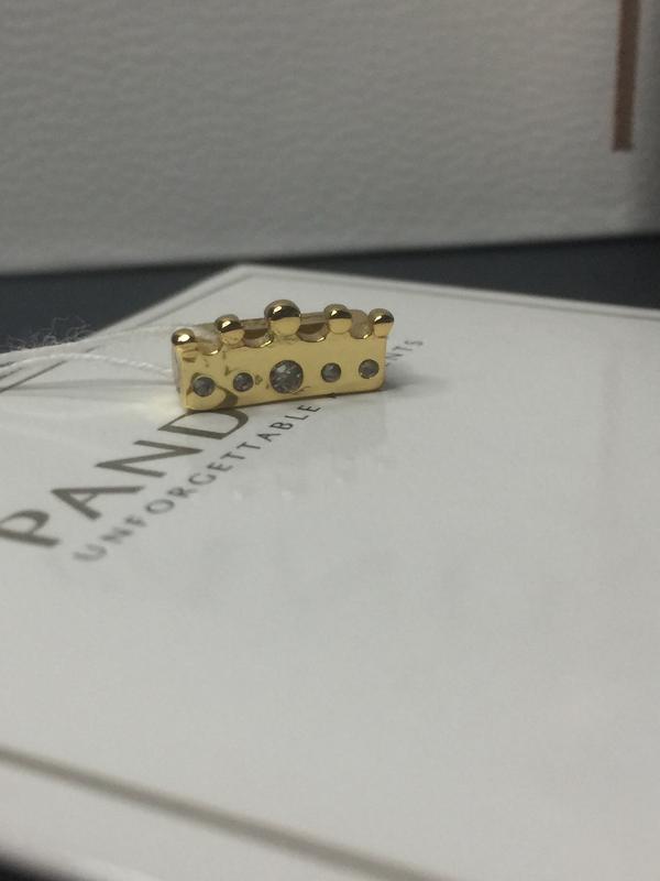 Серебряный шарм пандора 767599cz золотая клипса корона с камнями ...