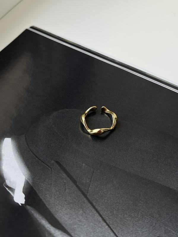 Кільце — ціна 100 грн у каталозі Кільця і персні Купити аксесуари за доступною ціною на Шафі