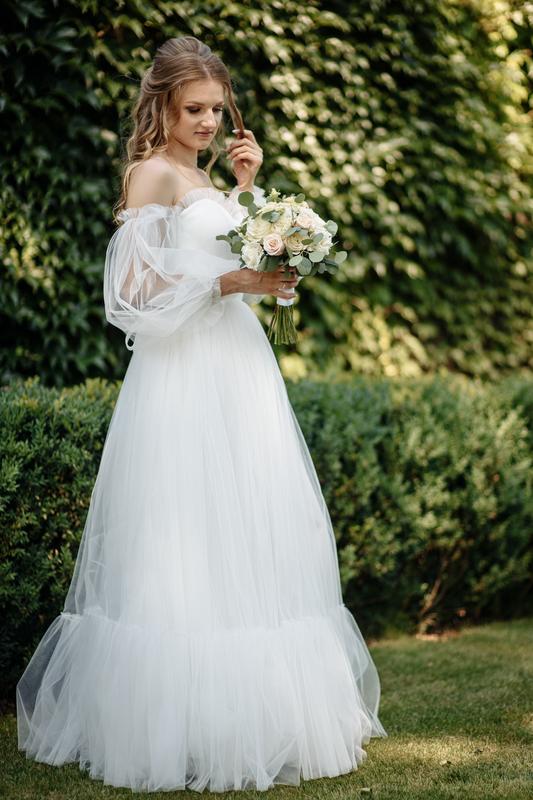 Весільна сукня — ціна 4000 грн у каталозі Весільні сукні Купити жіночі речі за доступною ціною