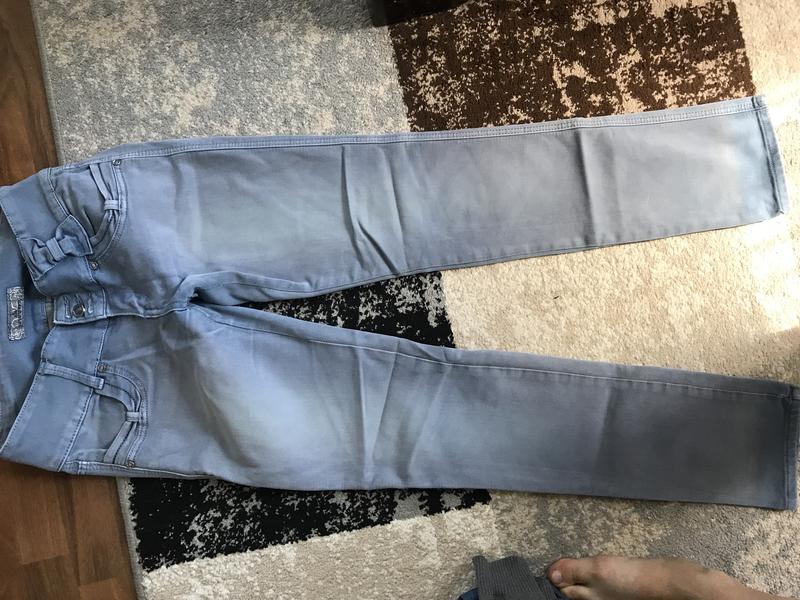 Джинсі — ціна 150 грн у каталозі Джинси Купити жіночі речі за доступною