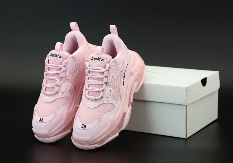 Жіночі кросівки triple-s pink 39-40 — ціна 2500 грн у каталозі Кросівки ...