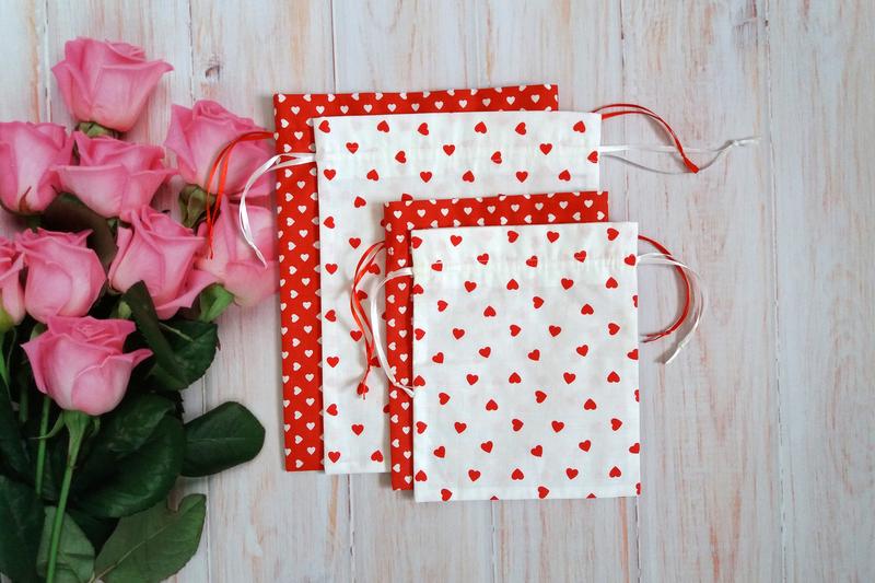 Набір мішечків 4 шт серця — ціна 300 грн у каталозі Господарські сумки Купити товари для