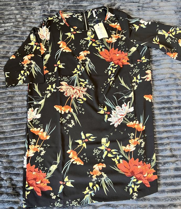 Сукня Only — ціна 220 грн у каталозі Туніки Купити жіночі речі за