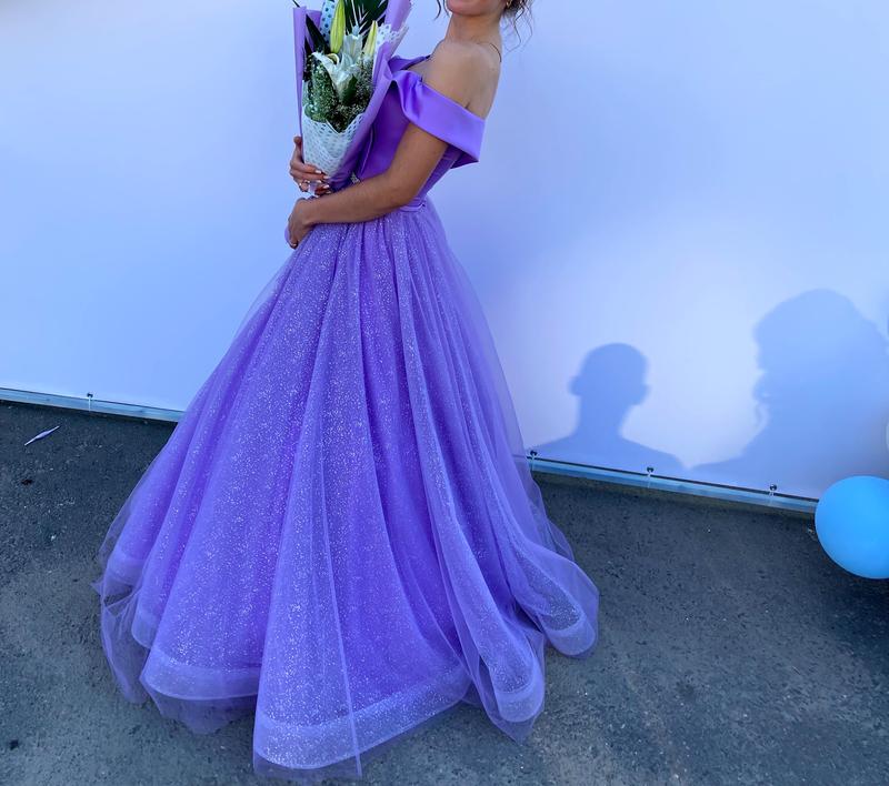 Випускна весільну сукню — ціна 3500 грн у каталозі Весільні сукні Купити жіночі речі за