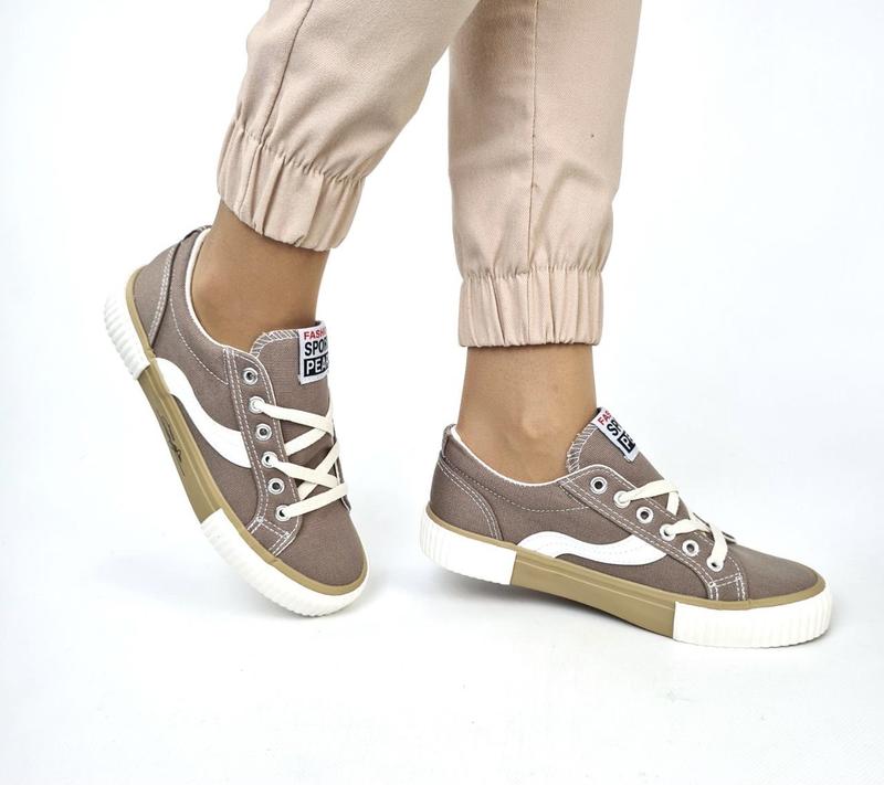 Легкі кеді — ціна 800 грн у каталозі Кеди Купити жіночі речі за