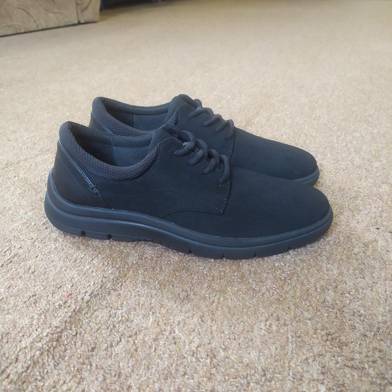Clarks tunsil hi store