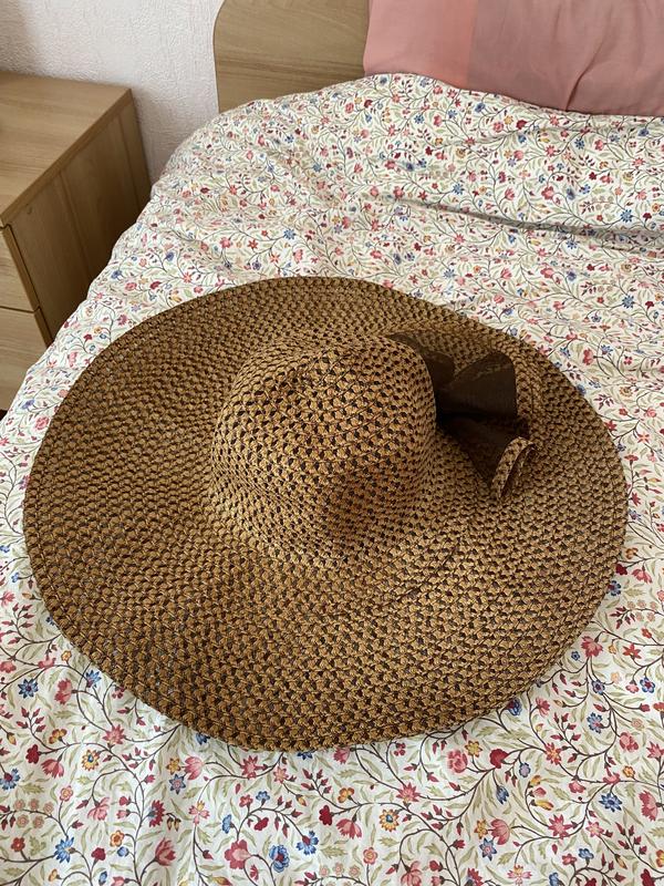 Капелюх з широкими полями — ціна 99 грн у каталозі Капелюхи Купити аксесуари за доступною ціною