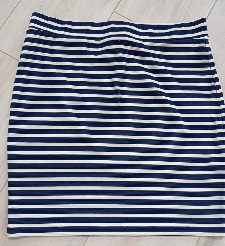 Короткі спідниці на дівчину — ціна 80 грн у каталозі Міді спідниці Купити жіночі речі за