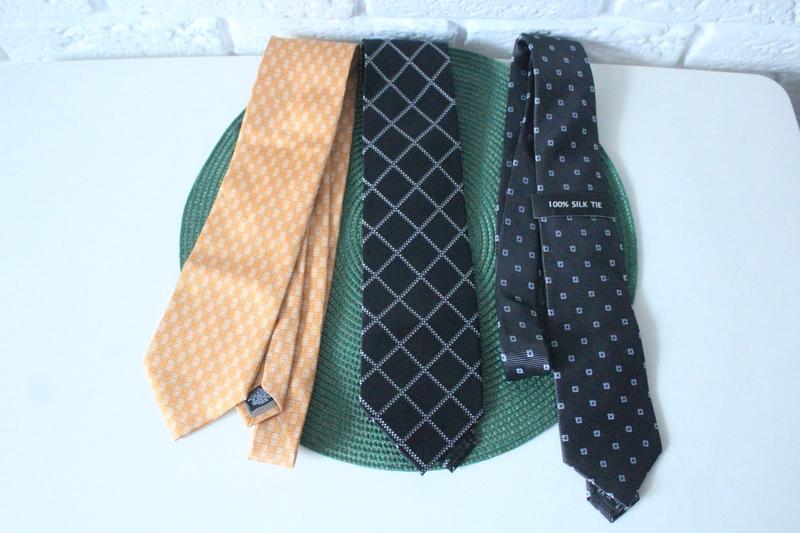 Лот чоловічих галстуків. шовк. етикетки. 3 шт 160 грн butler and webb ...