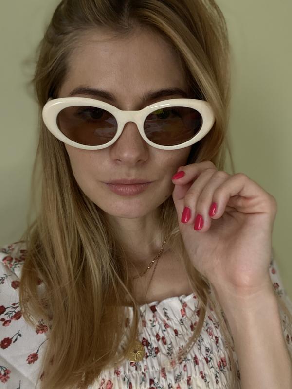 Бежеві окуляри 2022 — ціна 210 грн у каталозі Сонцезахисні окуляри