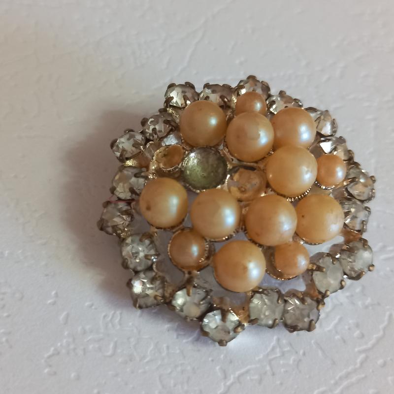 Вінтажна брошка під реставрацію — ціна 18 грн у каталозі Брошки Купити аксесуари за доступною