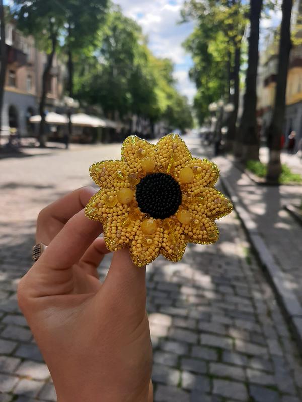 Брошка соняшник — ціна 175 грн у каталозі Інші аксесуари Купити