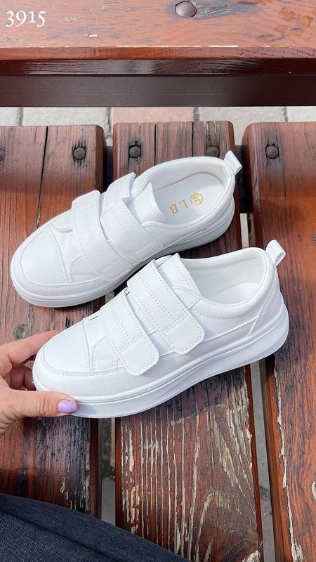 Кросівки — ціна 680 грн у каталозі Кросівки Купити жіночі речі за доступною ціною на Шафі