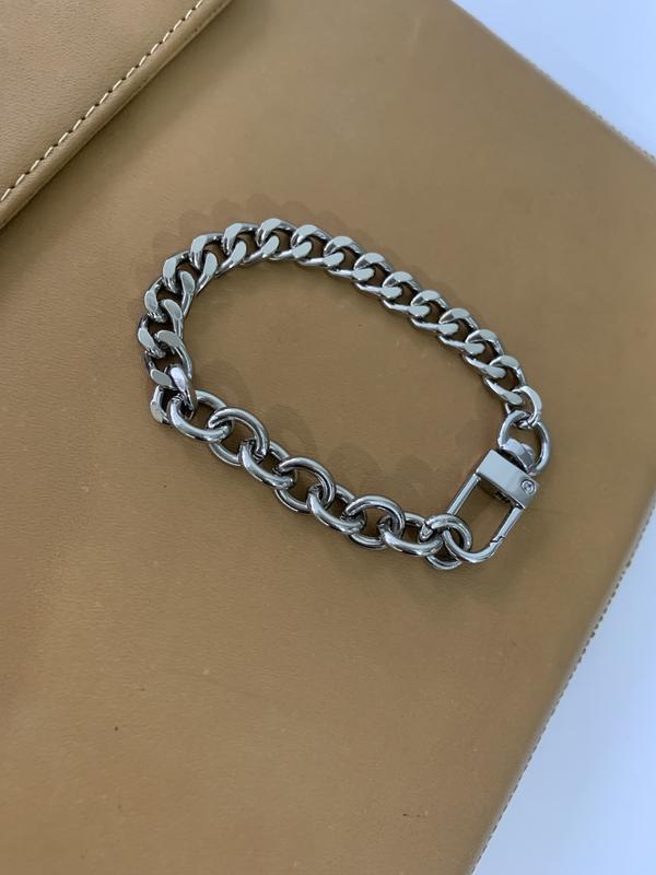 Гарний стильний браслет срібло — ціна 150 грн у каталозі Браслети Купити аксесуари за доступною