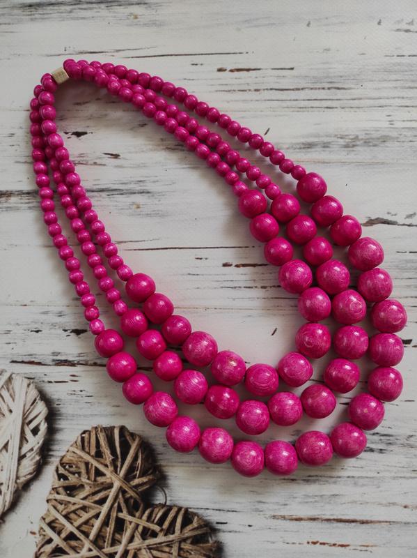 Рожеве намисто — ціна 110 грн у каталозі Кольє і намиста Купити аксесуари за доступною ціною на