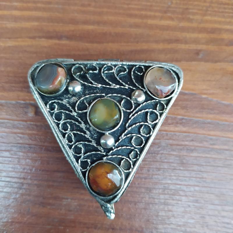 Скринька вінтаж з нат камінням — ціна 330 грн у каталозі Скриньки Купити товари для дому та