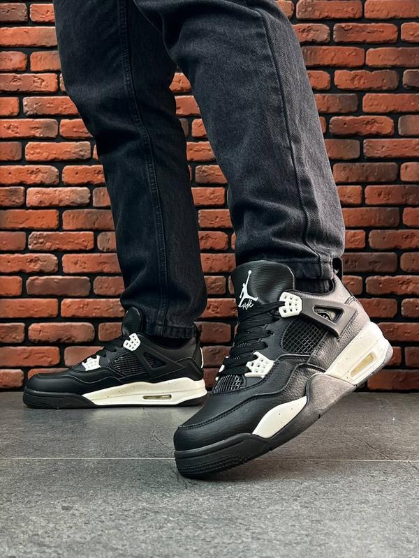 Мужские кроссовки nike air jordan 4 retro black/white найк аир джордан ...