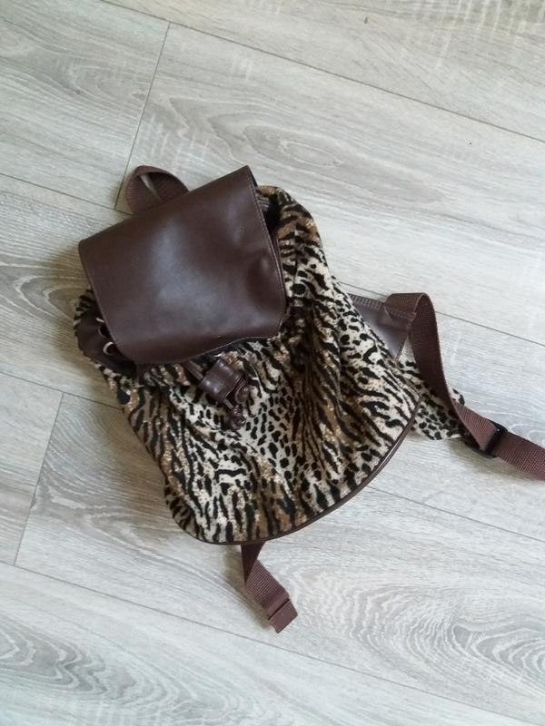 Рюкзак — ціна 0 грн у каталозі Рюкзаки Купити аксесуари за доступною ціною на Шафі Україна