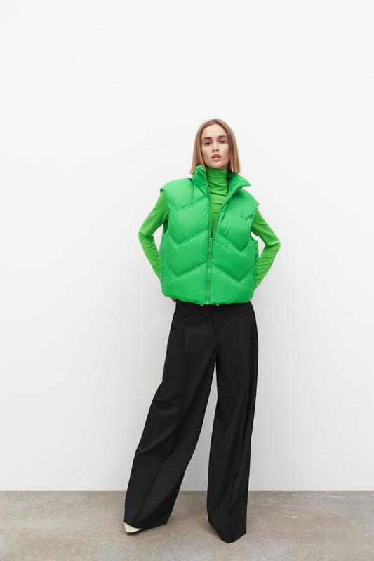 Жилетка zara, стьобаний жилет zara, зелена жилетка zara — ціна 1299 грн ...