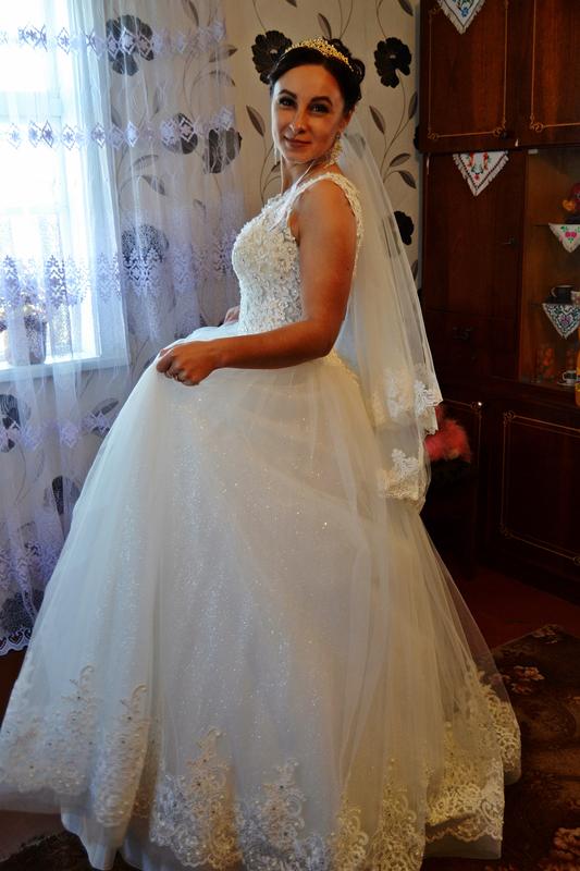 Весільна сукня — ціна 3000 грн у каталозі Весільні сукні Купити жіночі речі за доступною ціною