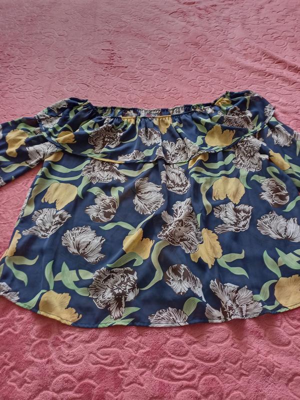 Блуза — цена 80 грн в каталоге Блузы Купить женские вещи по доступной цене на Шафе Украина