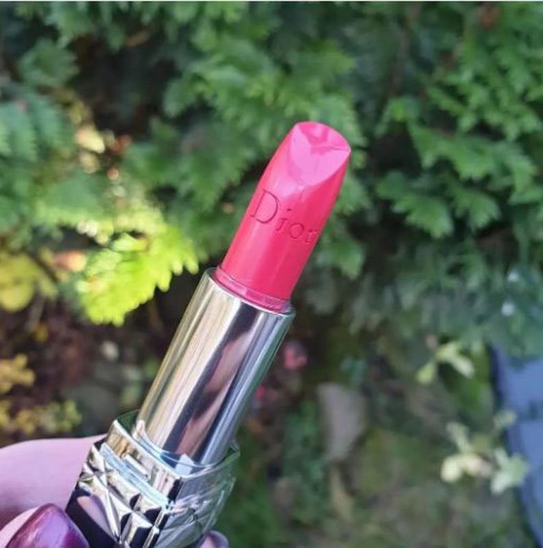 Помада dior rouge# 520 feel good — цена 700 грн в каталоге Помада для ...
