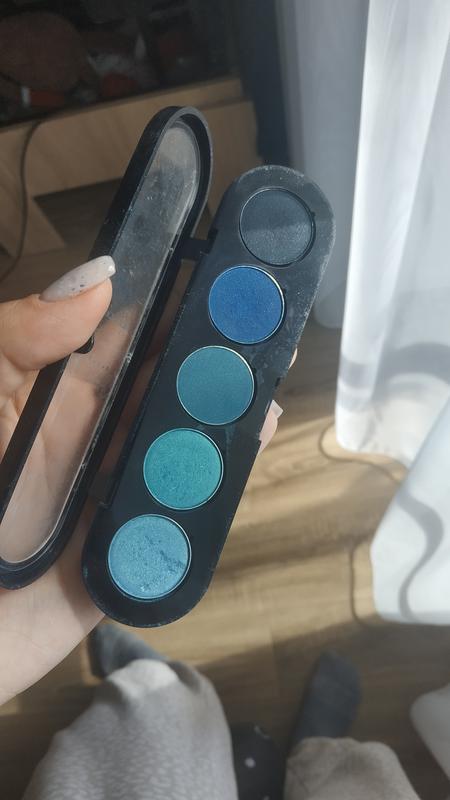 Палітра тіней — цена 400 грн в каталоге Тени для век Купить товары для красоты и здоровья по