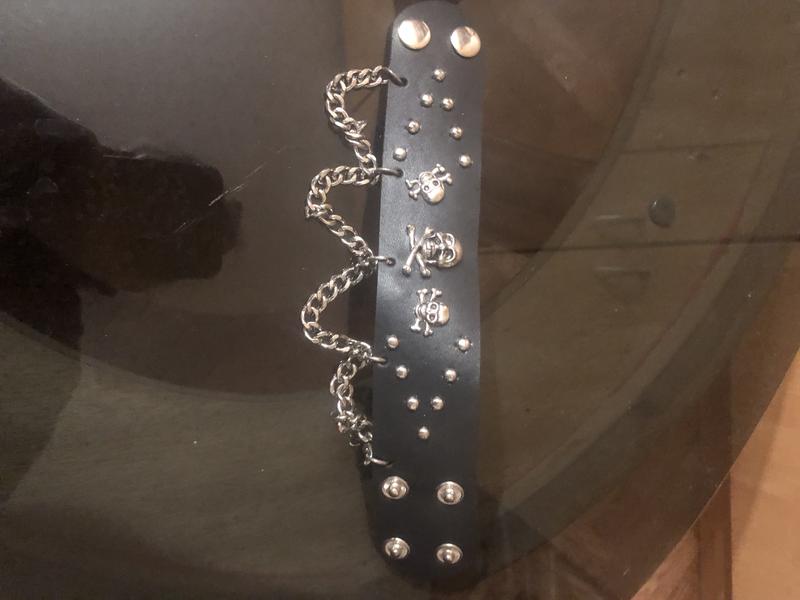 Напульсник з черепами — ціна 200 грн у каталозі Інші аксесуари Купити