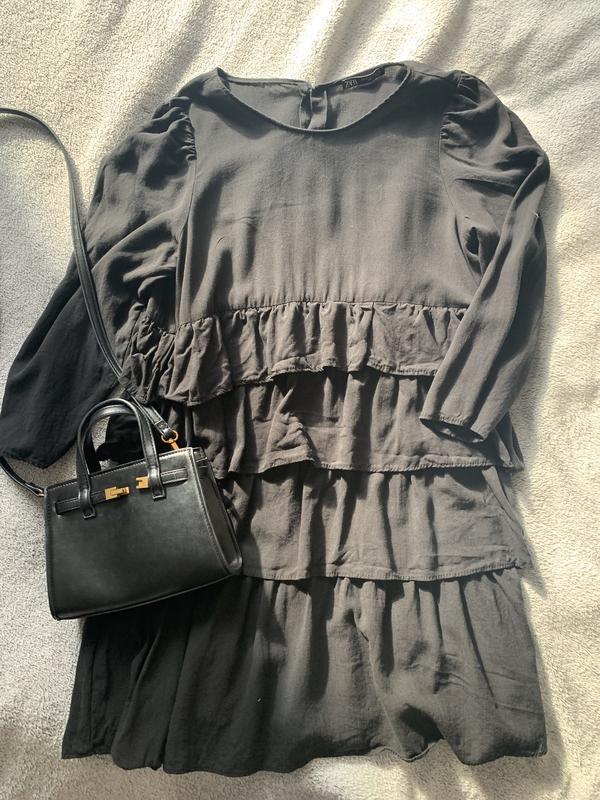 Гарна сукня — ціна 150 грн у каталозі Короткі сукні Купити жіночі речі за доступною ціною на