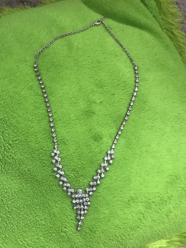 Кольє — ціна 50 грн у каталозі Кольє і намиста Купити аксесуари за доступною ціною на Шафі