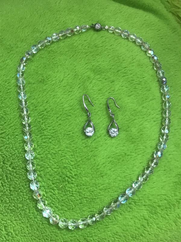 Намисто та сережки — ціна 100 грн у каталозі Кольє і намиста Купити аксесуари за доступною ціною