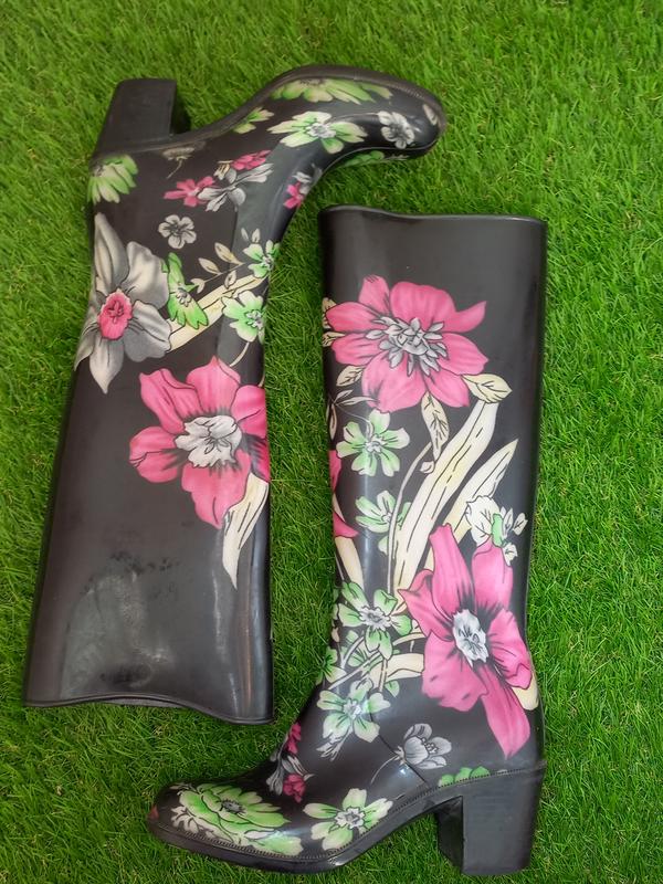 Гумові чоботи — цена 200 грн в каталоге Резиновые сапоги Купить женские вещи по доступной цене