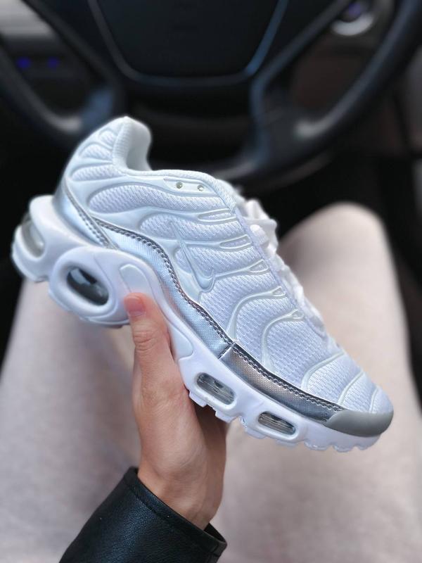 Жіночі текстильні білі кросівки nike air max tn🆕 найк аир тн — цена ...