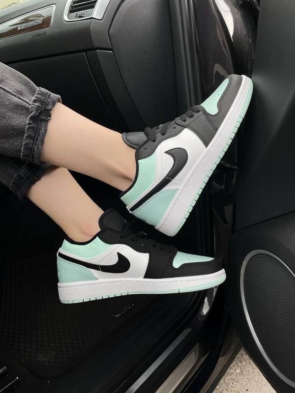 Кроссовки женские nike air jordan 1 retro low light mint — цена 1850 ...