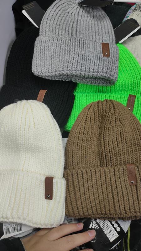 Шапка жіноча стильна тренд — ціна 299 грн у каталозі Шапки Купити аксесуари за доступною ціною