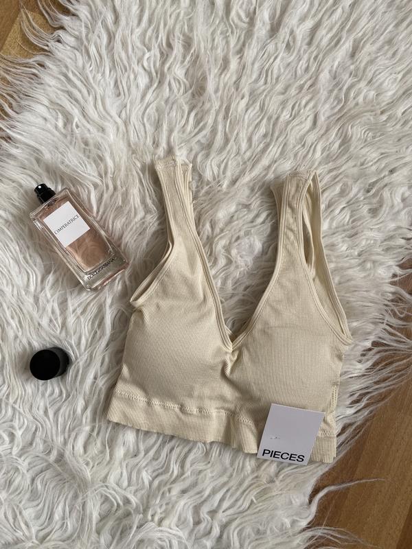 Бра топік бюстгальтер — цена 110 грн в каталоге Топы Купить женские вещи по доступной цене на