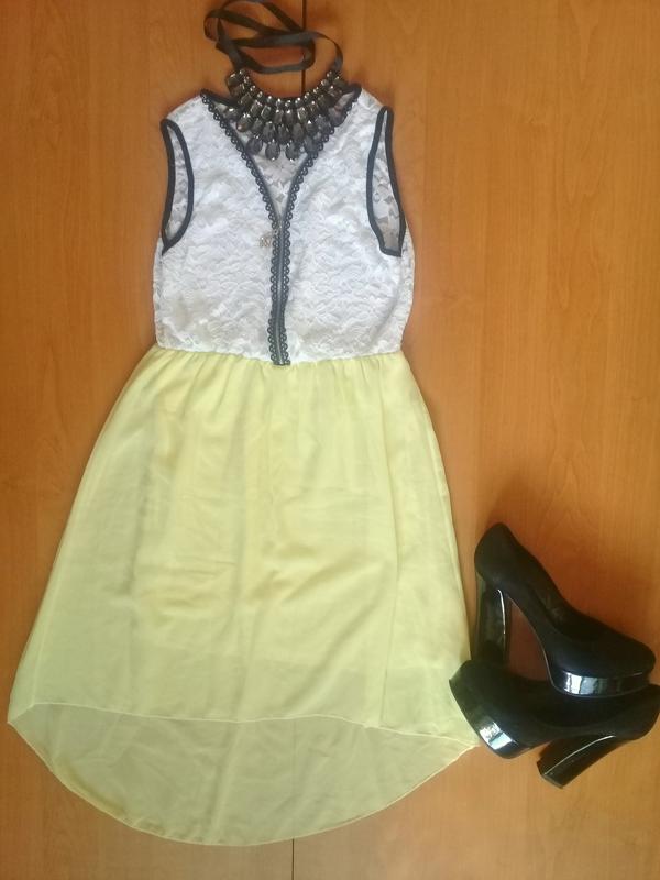 Стильне ошатне плаття — ціна 135 грн у каталозі Сукні міді Купити жіночі речі за доступною