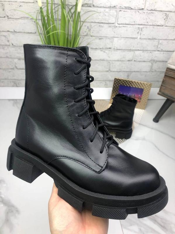 Ботінки жіночі — ціна 2200 грн у каталозі Черевики Купити жіночі речі за доступною ціною на Шафі