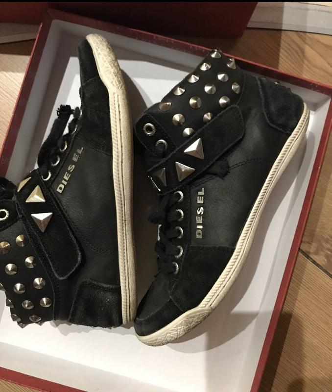 Кеды Diesel — ціна 650 грн у каталозі Кеди Купити жіночі речі за доступною ціною на Шафі