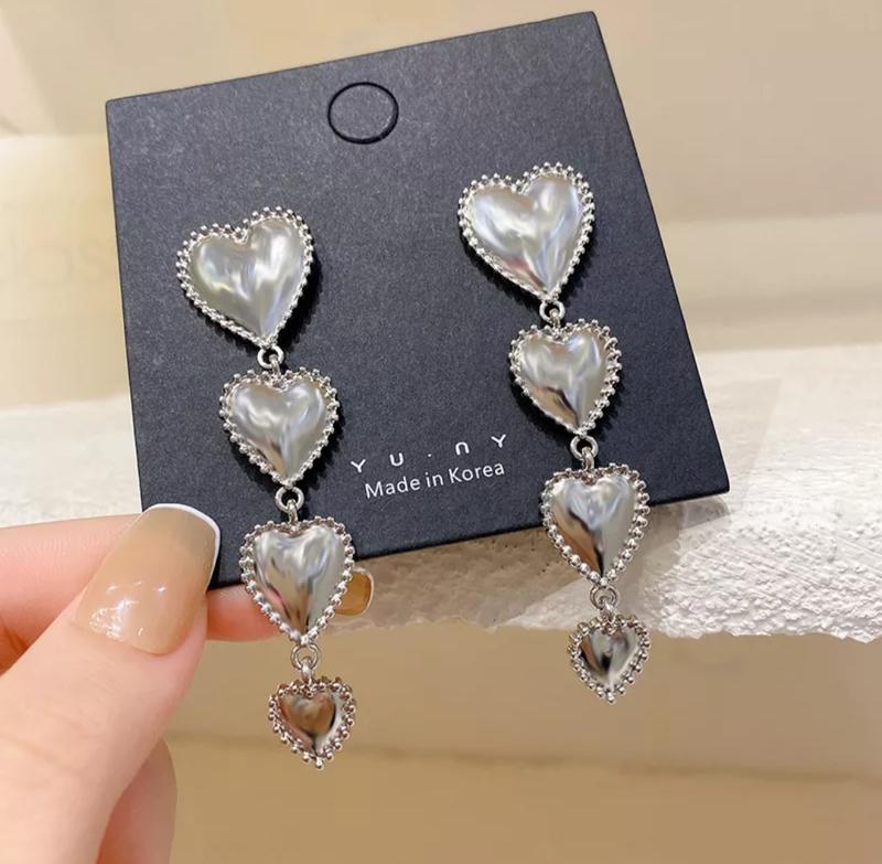 Чарівні сережки — цена 65 грн в каталоге Серьги Купить аксессуары по доступной цене на Шафе