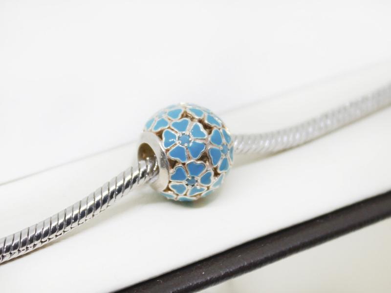 Шарм намистина — ціна 546 грн у каталозі Шарми Купити аксесуари за доступною ціною на Шафі