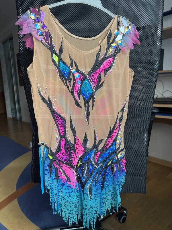 Купальник для гимнастики — цена 3700 грн в каталоге Костюмы для танцев Купить детcкие вещи по