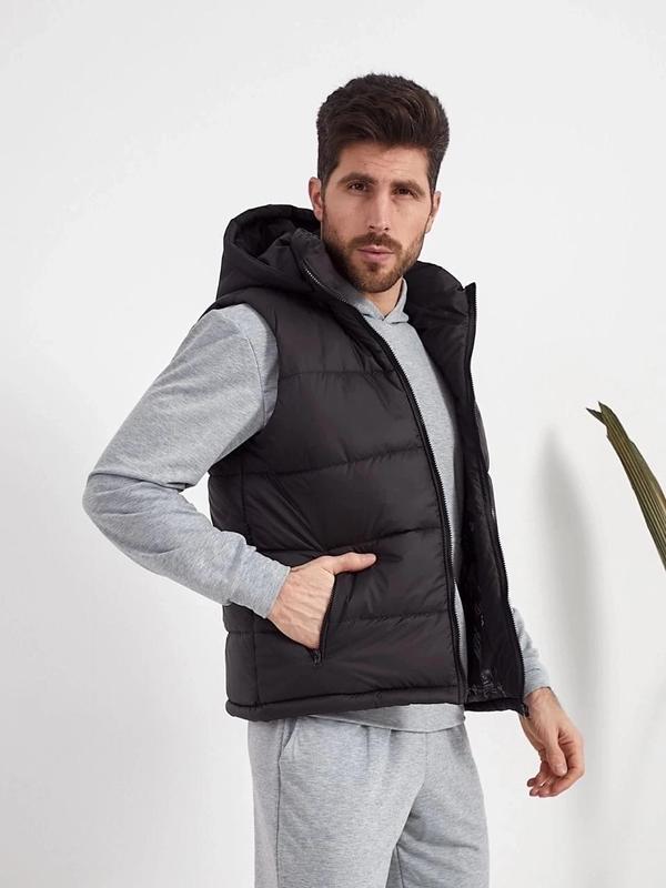 Жилетка — цена 650 грн в каталоге Жилетки Купить мужские вещи по доступной цене на Шафе