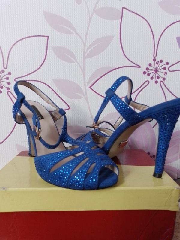 Туфлі на підборах колір яскравий синій — ціна 450 грн у каталозі Туфлі Купити жіночі речі за