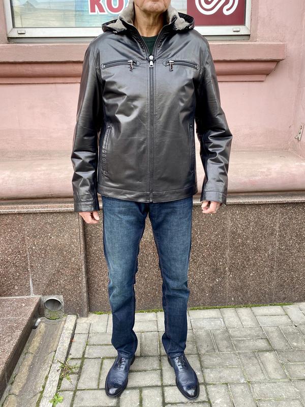 Дубленка кожаная мужская черная короткая с капюшоном — цена 21899 грн в ...