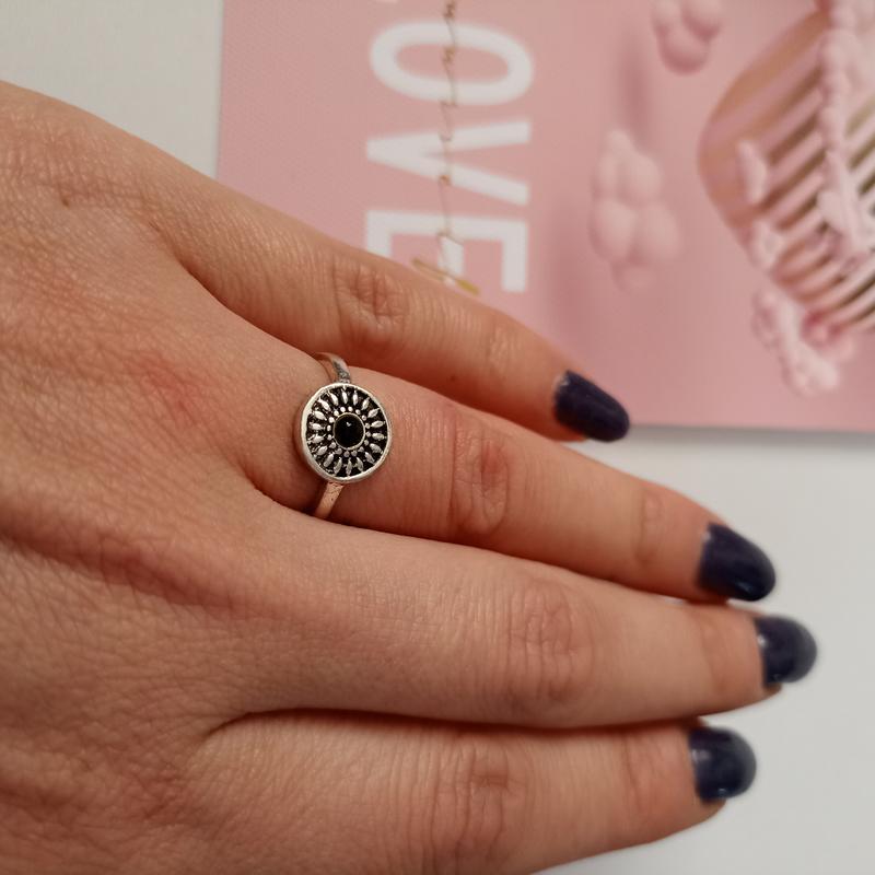 Кольцо — ціна 49 грн у каталозі Кільця і персні Купити аксесуари за доступною ціною на Шафі