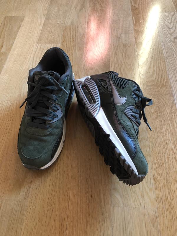 Кросівки Nike оригінал — ціна 2200 грн у каталозі Кросівки Купити